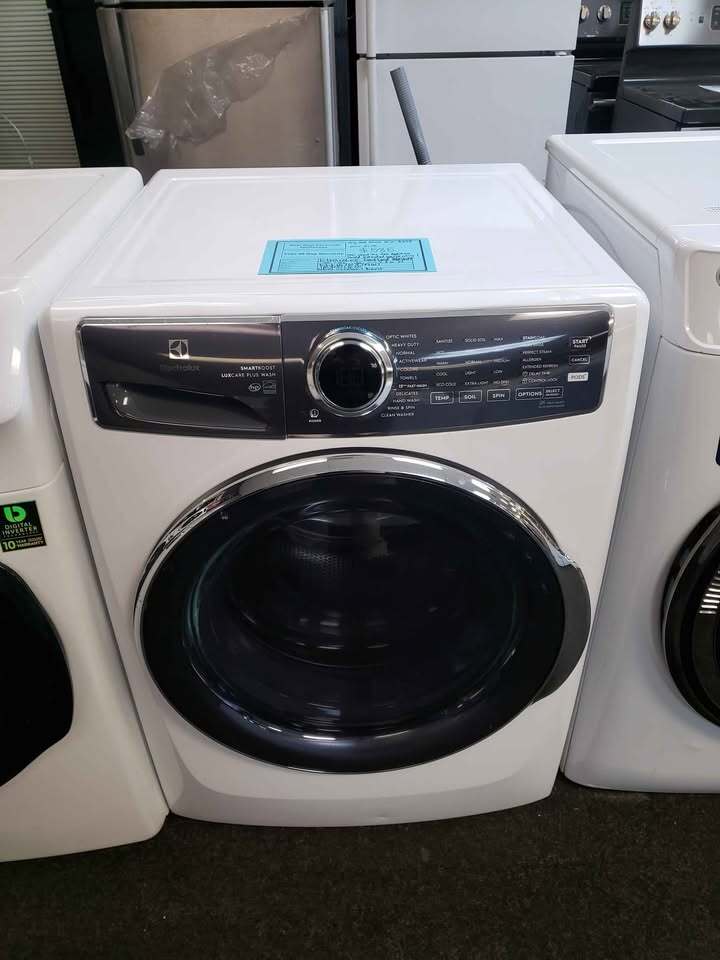 Electrolux Washer Model ELFW7637AW1 Front Load Large Capacity Washer ...